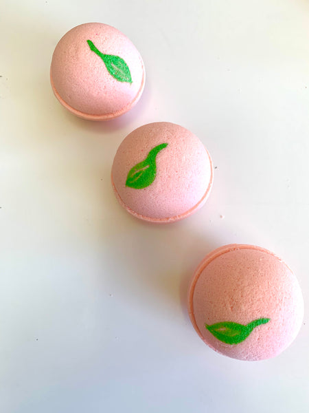 Fizzy Peach Bath Bomb – Soco Soaps